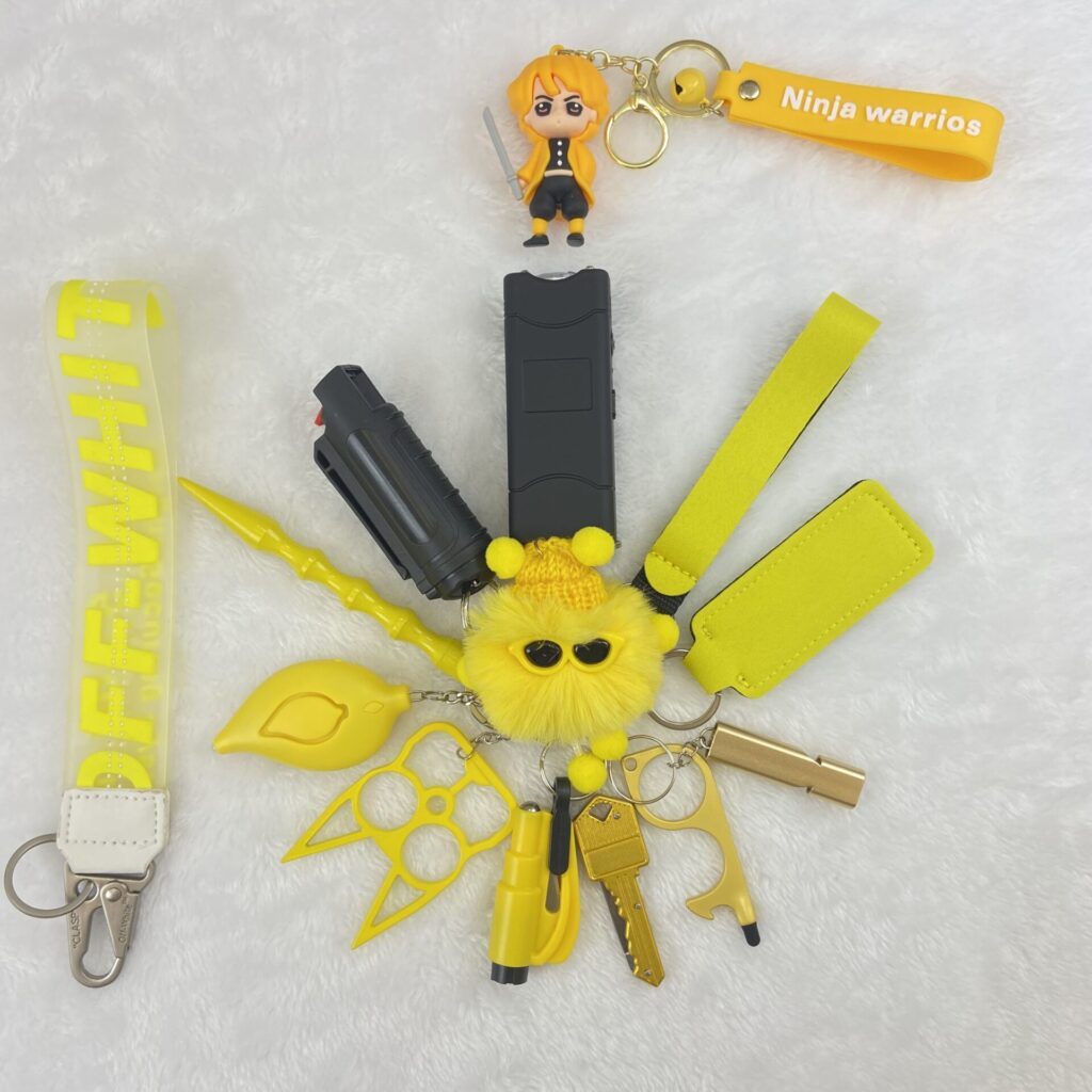 Demon Slayer: Kimetsu no Yaiba | Zenitsu Agatsuma | 14-in-1 Self ...